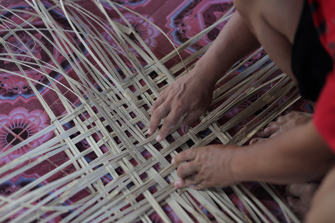 Kerajinan Keranjang Bambu